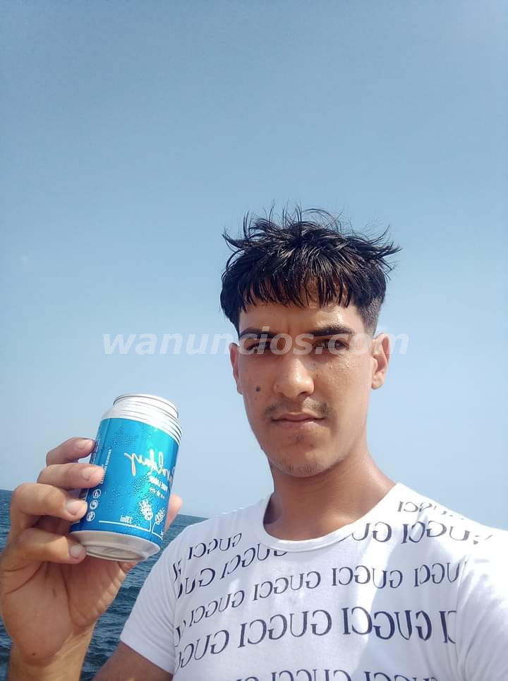 Soy un chico activo joven de buen tamaño i buena pinga - La Habana